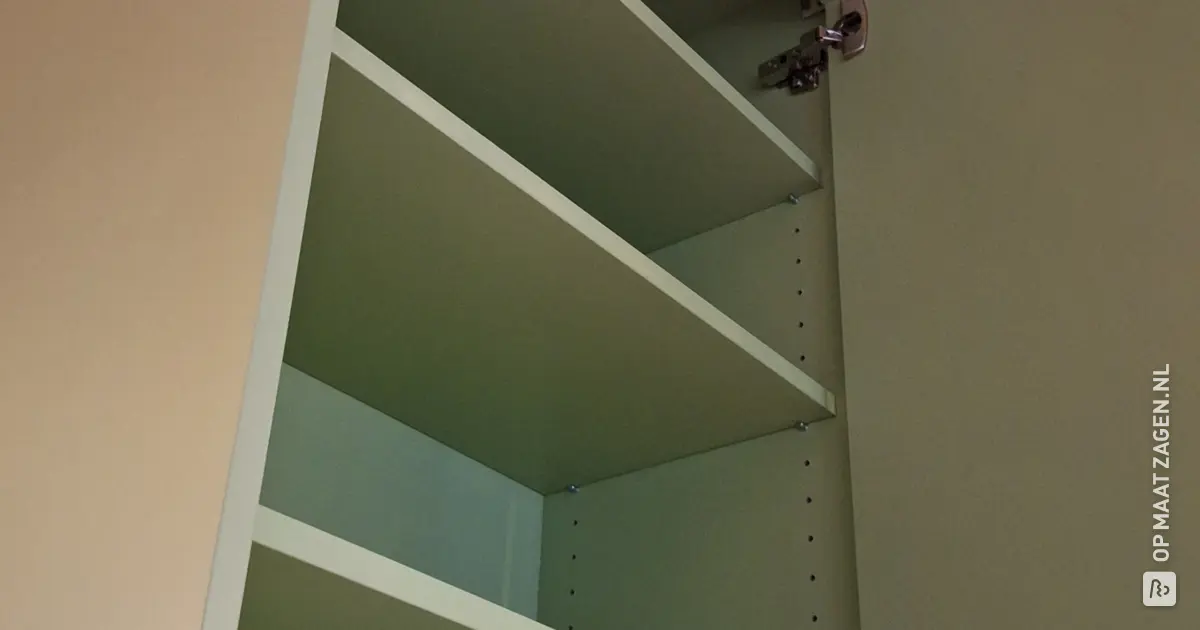 Inbouwkast Keuken Woonkamer Gamma Spring Moss, door Sophie | OPMAATZAGEN.nl