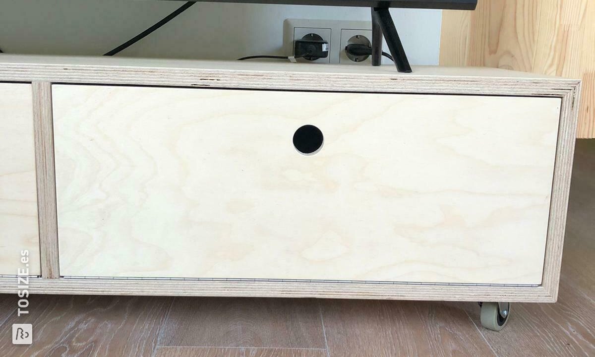 Mueble TV giratorio de abedul Multiplex - TOSIZE.es