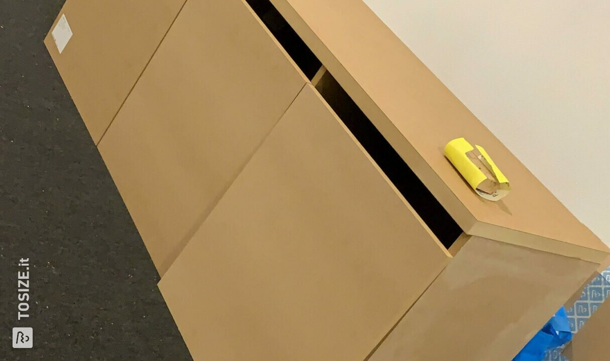 Credenza moderna per TV realizzata in MDF grezzo, di Koen - TOSIZE.it