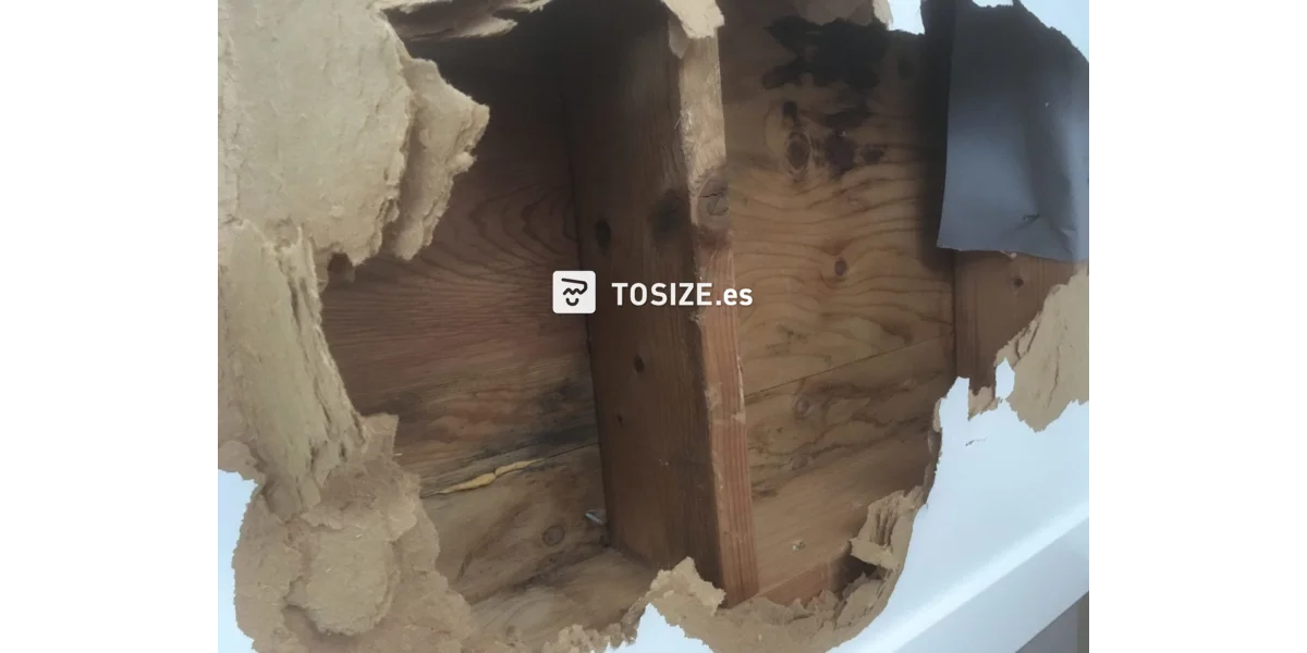 Reparación de techo abuhardillado de MDF, por Edward | TOSIZE.es