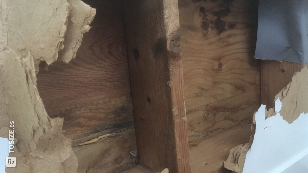 Reparación de techo abuhardillado de MDF, por Edward - TOSIZE.es