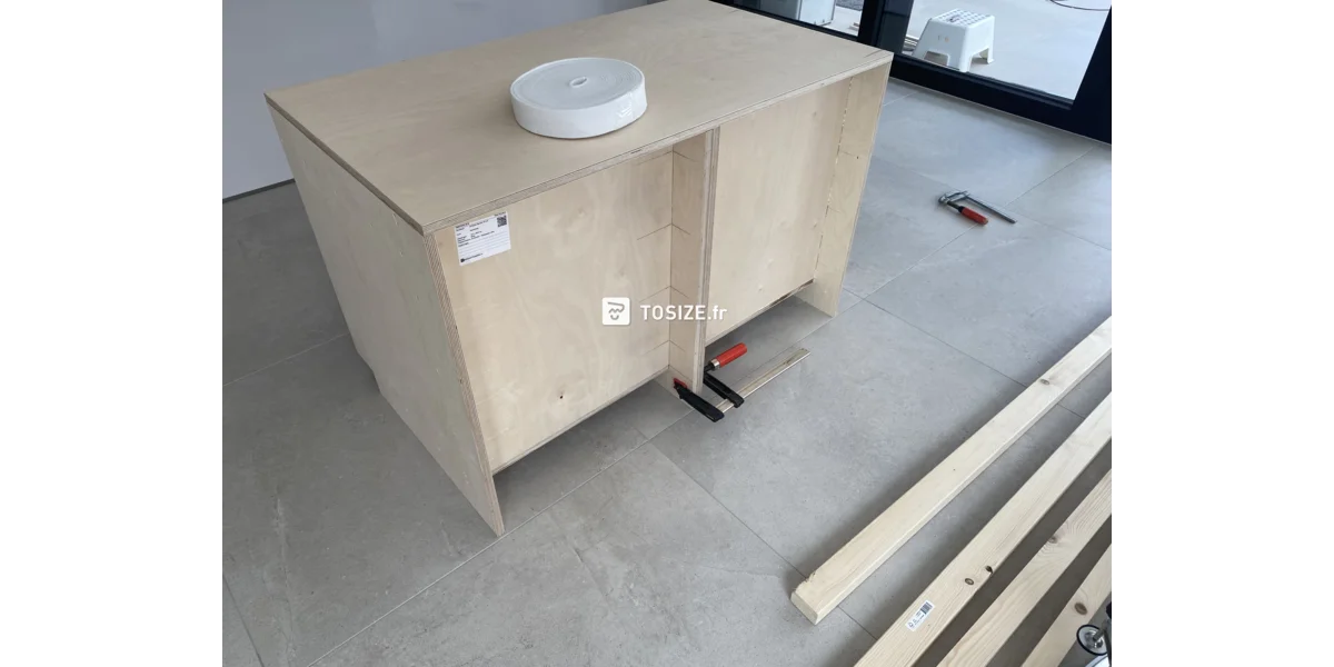 Surélévation dans la buanderie pour la machine à laver et le sèche ...