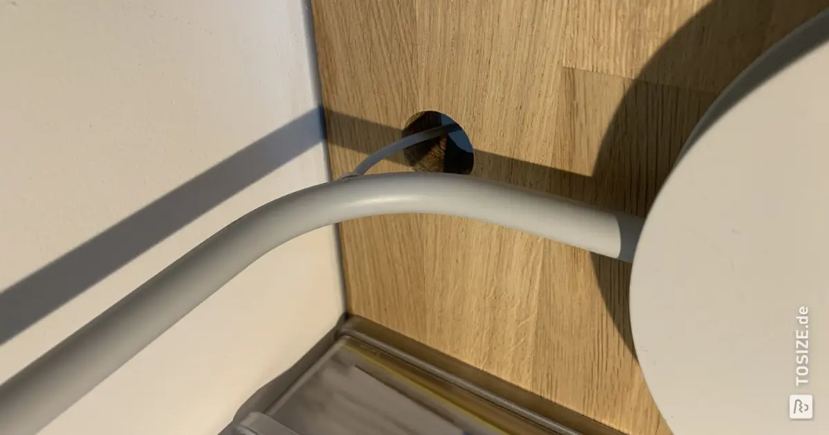 Stellen Sie Ihre eigenen schwebenden Schreibtische aus Eiche her, das ...