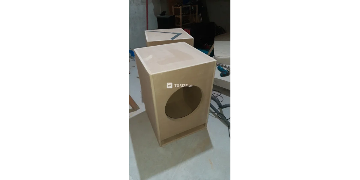 Maßgeschneiderte MDF-Bassreflexbox | TOSIZE.at