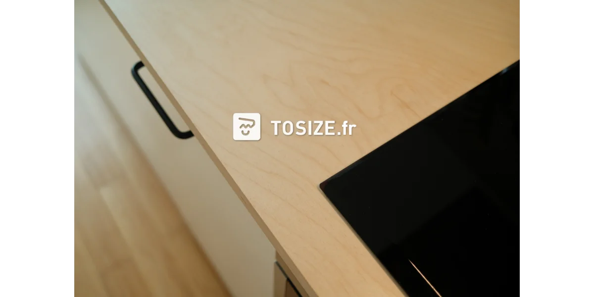 A custom made kitchen countertop from birch plywood | TOSIZE.fr