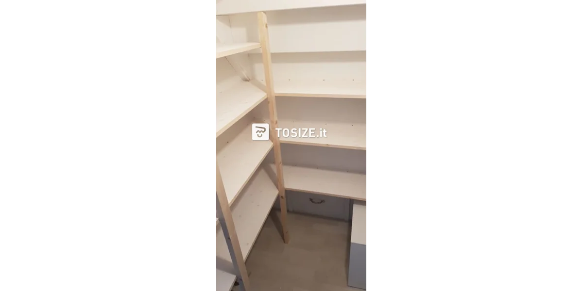 Costruisci tu stesso una dispensa sotto le scale | TOSIZE.it