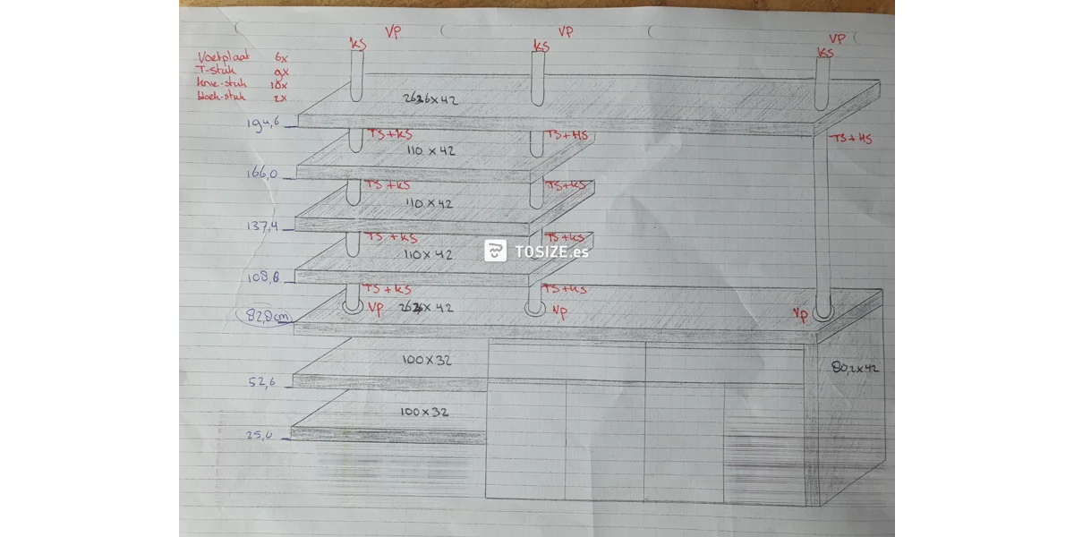 Un armario de recibidor casero acabado con panel de carpintería de ...