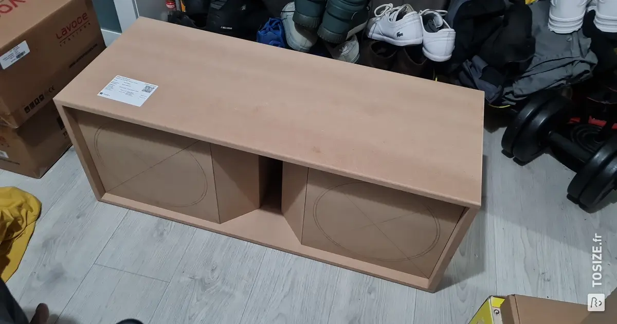 Un caisson Bass reflex sur-mesure en MDF scié | TOSIZE.fr