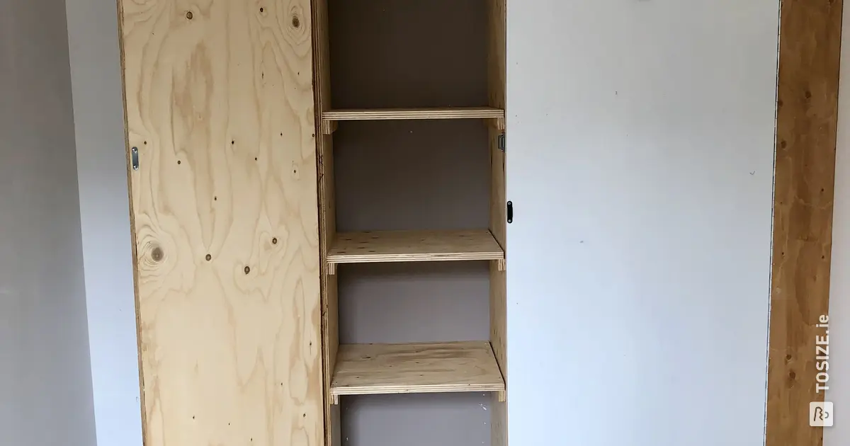 DIY: High storage cupboard for utility room by Floris | TOSIZE.ie