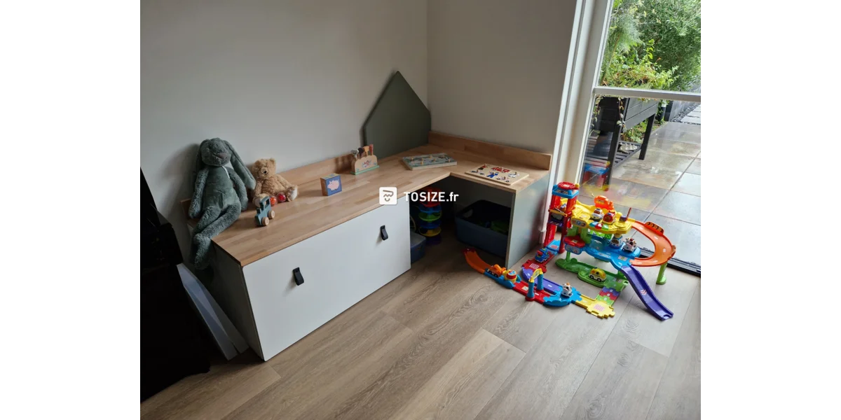 DIY : Coin de jeux pour enfants avec panneaux en hêtre | TOSIZE.fr