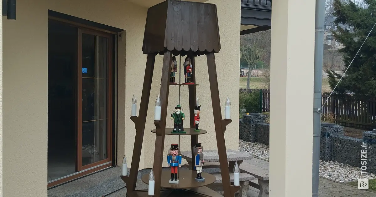 Pyramide de jardin DIY en Multiplex Okoumé | Harold | TOSIZE.fr