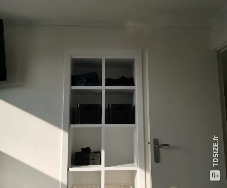 DIY Remplacez l'ancien placard intégré par une armoire personnalisée ...