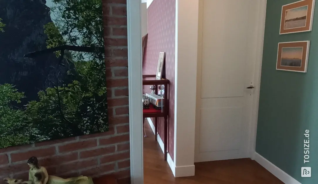 Jaren 30 Restyling voor Appartement met MDF Panelen en Architraven ...